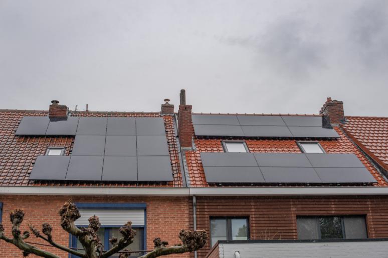 Zonnepanelen te Mol | Dotronix